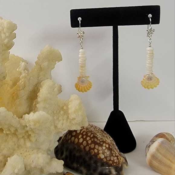 MYNAH & PAPAYA | Jewelry | Ss 925 Hawaiian Yellow Sunrise Shell North ...